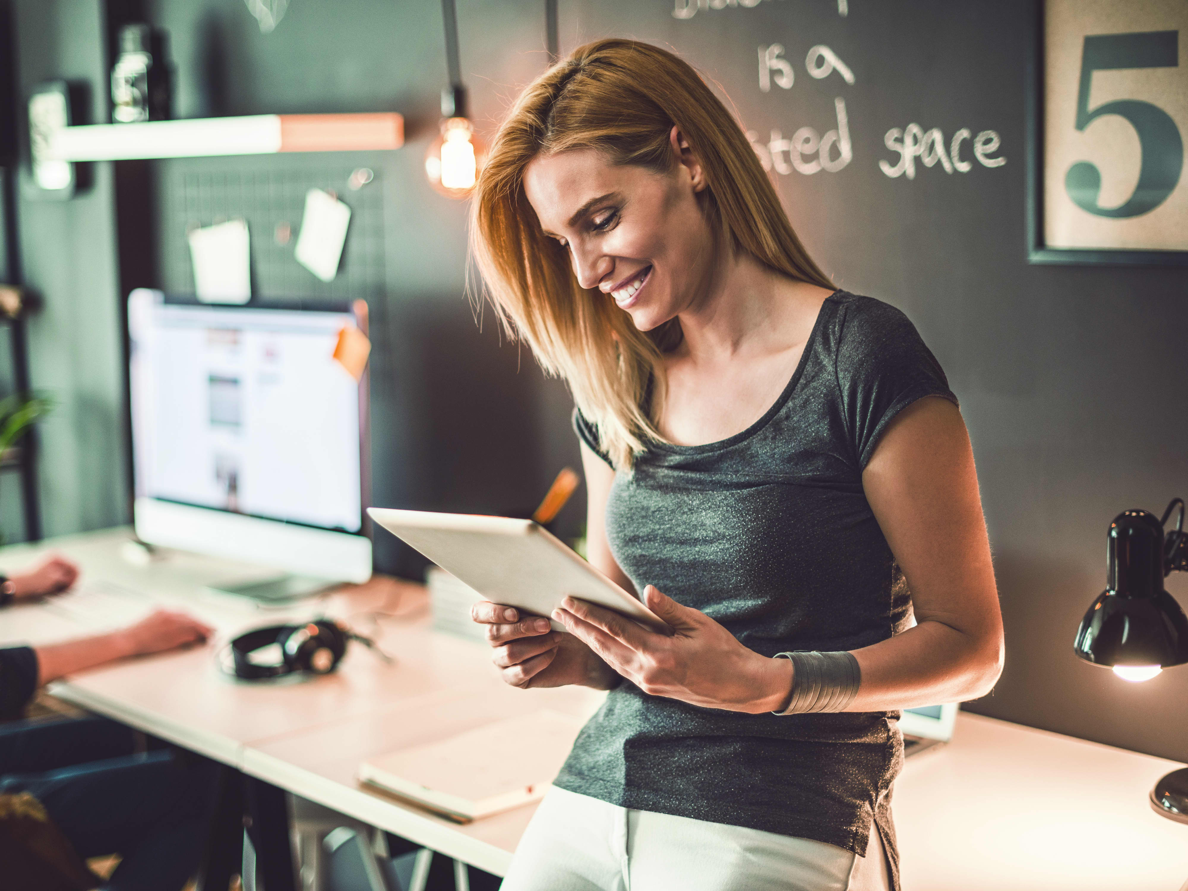 Fernstudium für Bachelor und Master | IU Fernstudium